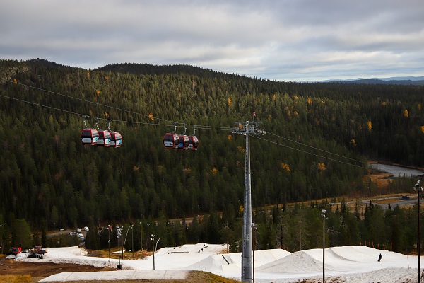 Rukalla lasketellaan jo – Ensimmäiset rinteet avattiin kesän yli ...